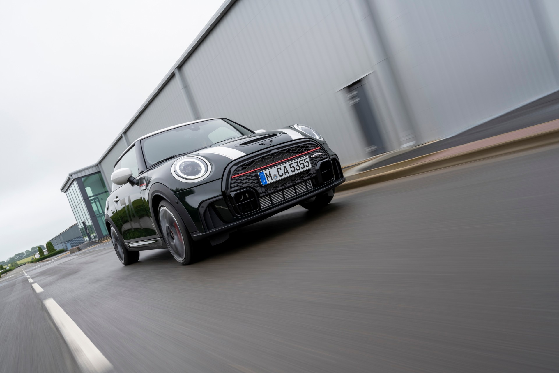 2021 Mini JCW Anniversary Edition - Front Wallpapers #14 - MotorTread